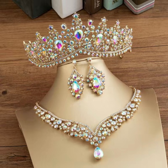 TiaraznCrownz | Accessories | Arabian Crystal Bridal Tiara Set In Ab ...
